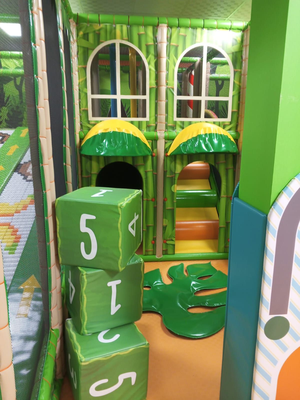 Monkey Jungle Ödemiş